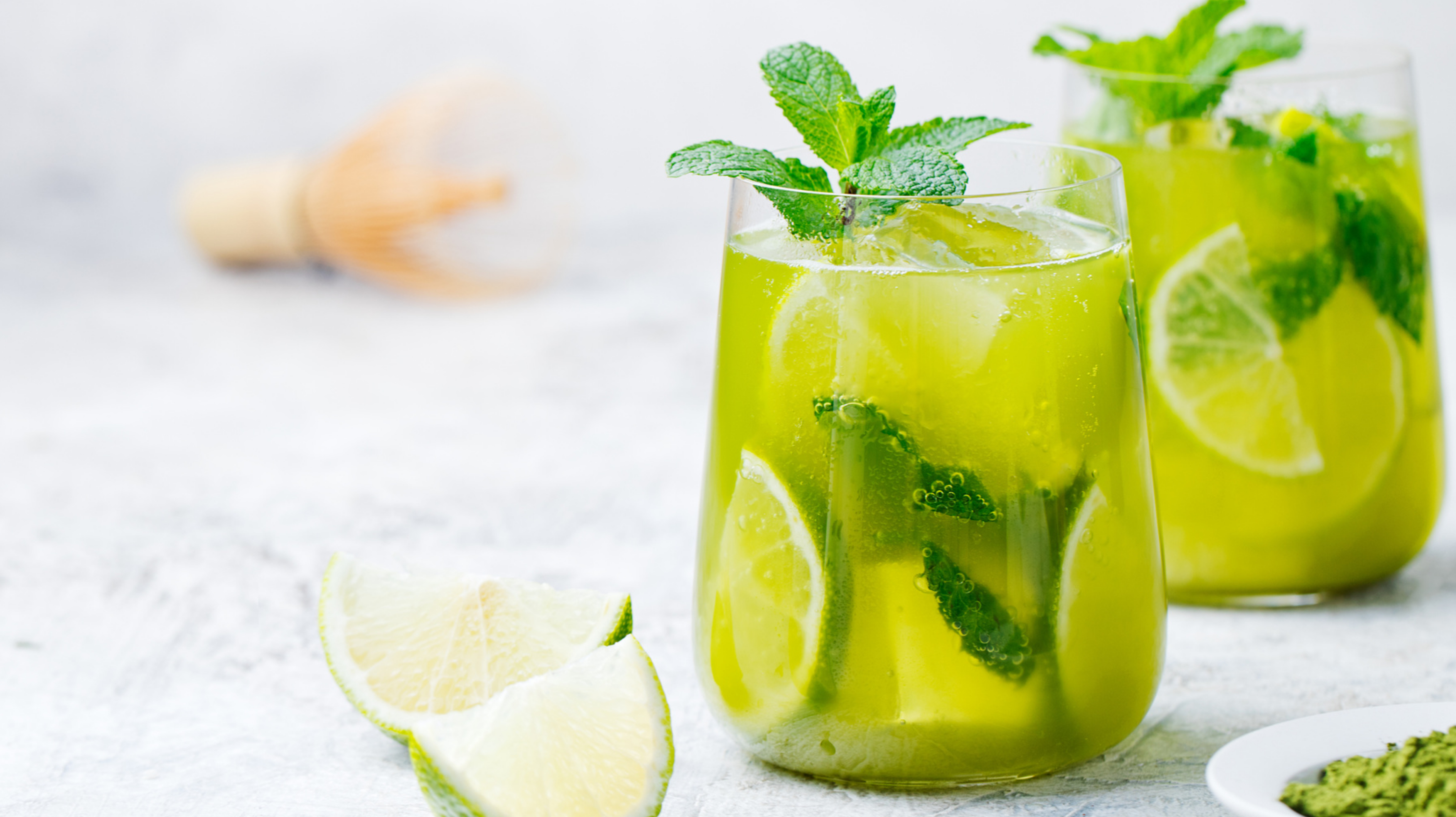 Erfrischende Iced Matcha Rezepte – von Latte bis Lemonade - gofeminin